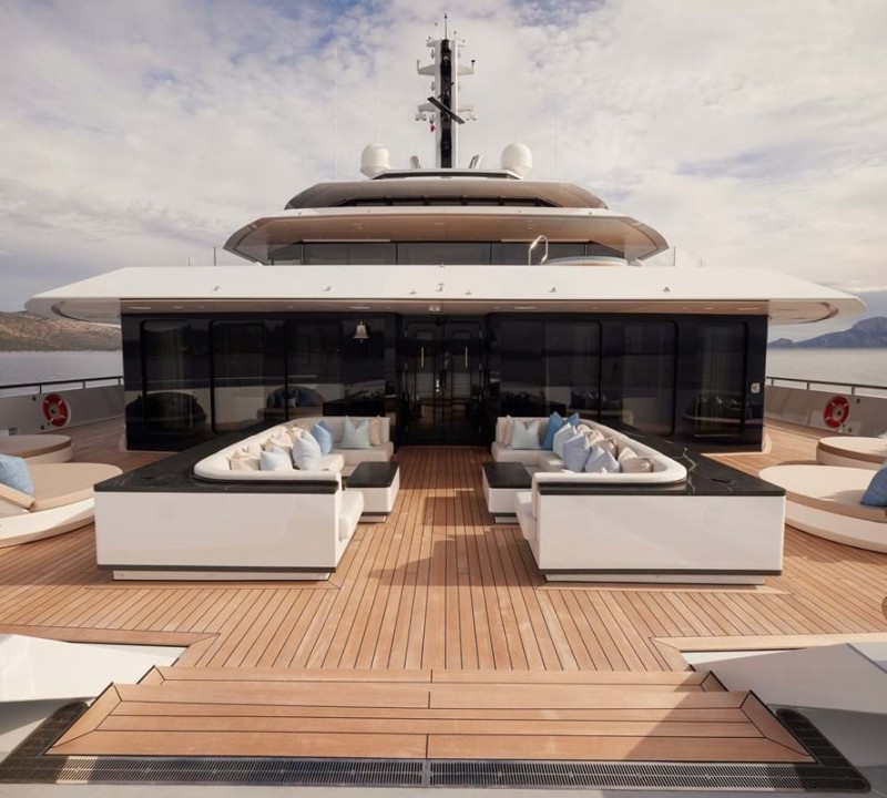 Tim Heywood Image Gallery – Luxury Yacht Browser | by CHARTERWORLD ...